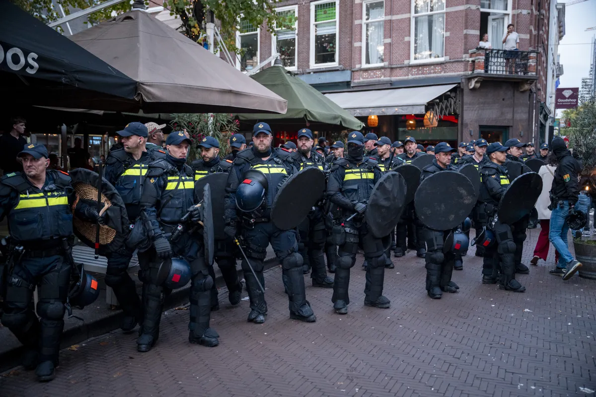 Rellen in Den Haag | VPRO