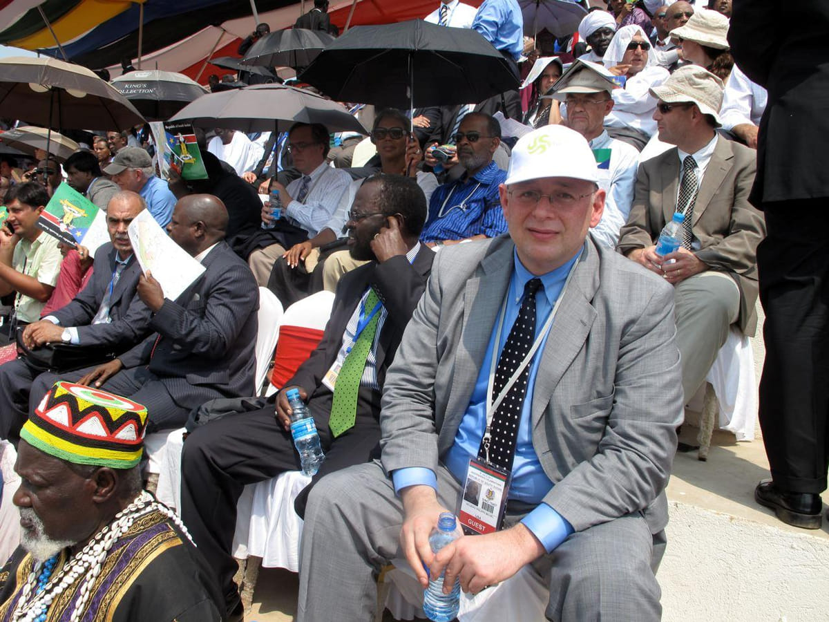 'Je moet kopen wanneer het bloed door de straten vloeit' | VPRO Tegenlicht