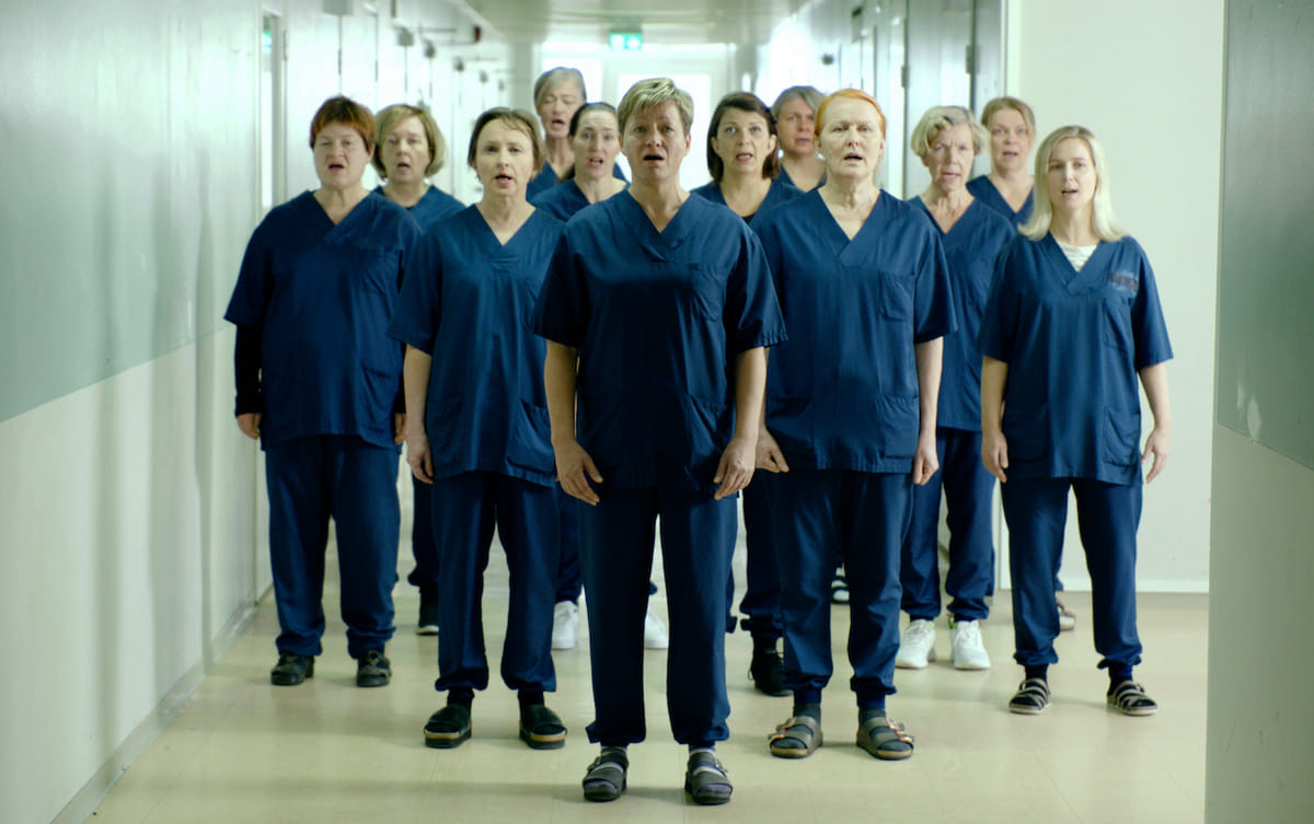 2Doc: Zorgelijke Tijden - De Musical | HUMAN - Radicaal menselijk