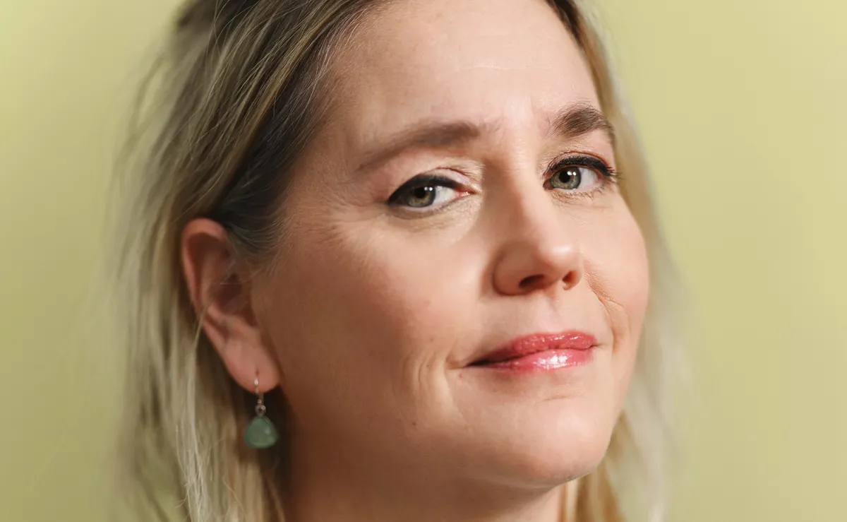 Boekgesprek over 'Beminde Ongelovigen' met Stine Jensen | HUMAN ...