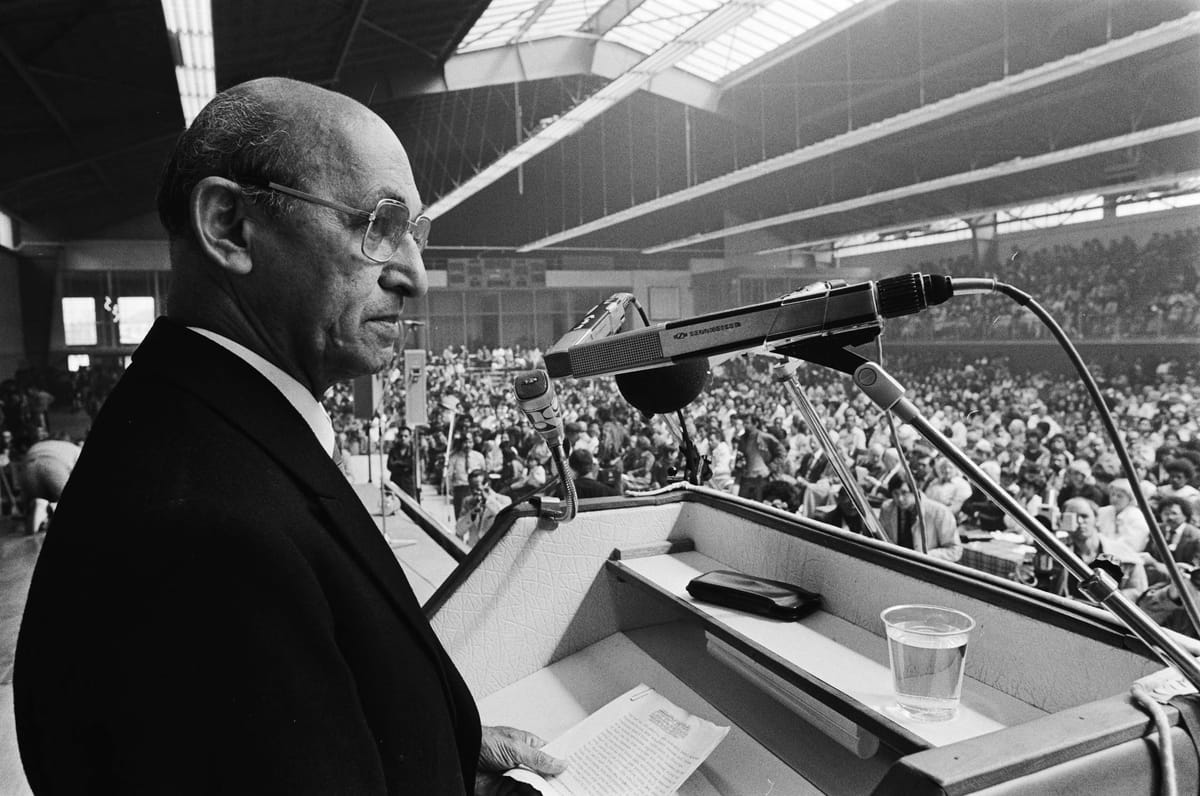 Binnenlandse Veiligheidsdienst hield Molukse president Manusama 40 jaar ...