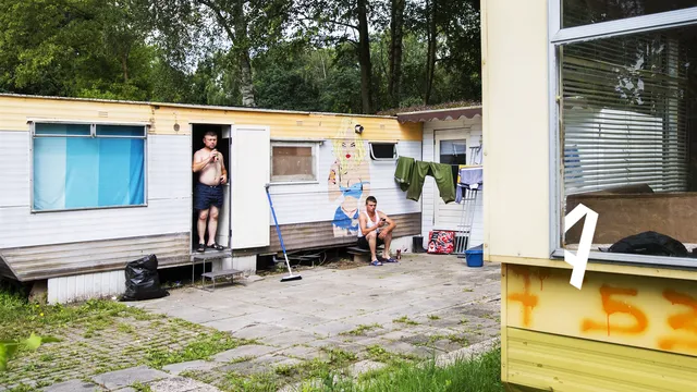 De arbeidsmigrant in de val... gelokt | Argos - onderzoeksjournalistiek ...